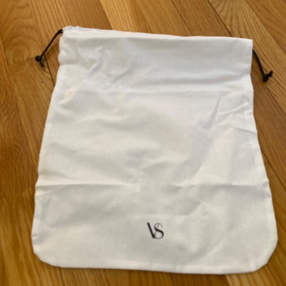 Via Spiga | Shoes | Via Spiga Madeline Gold Snake Pump | Poshmark